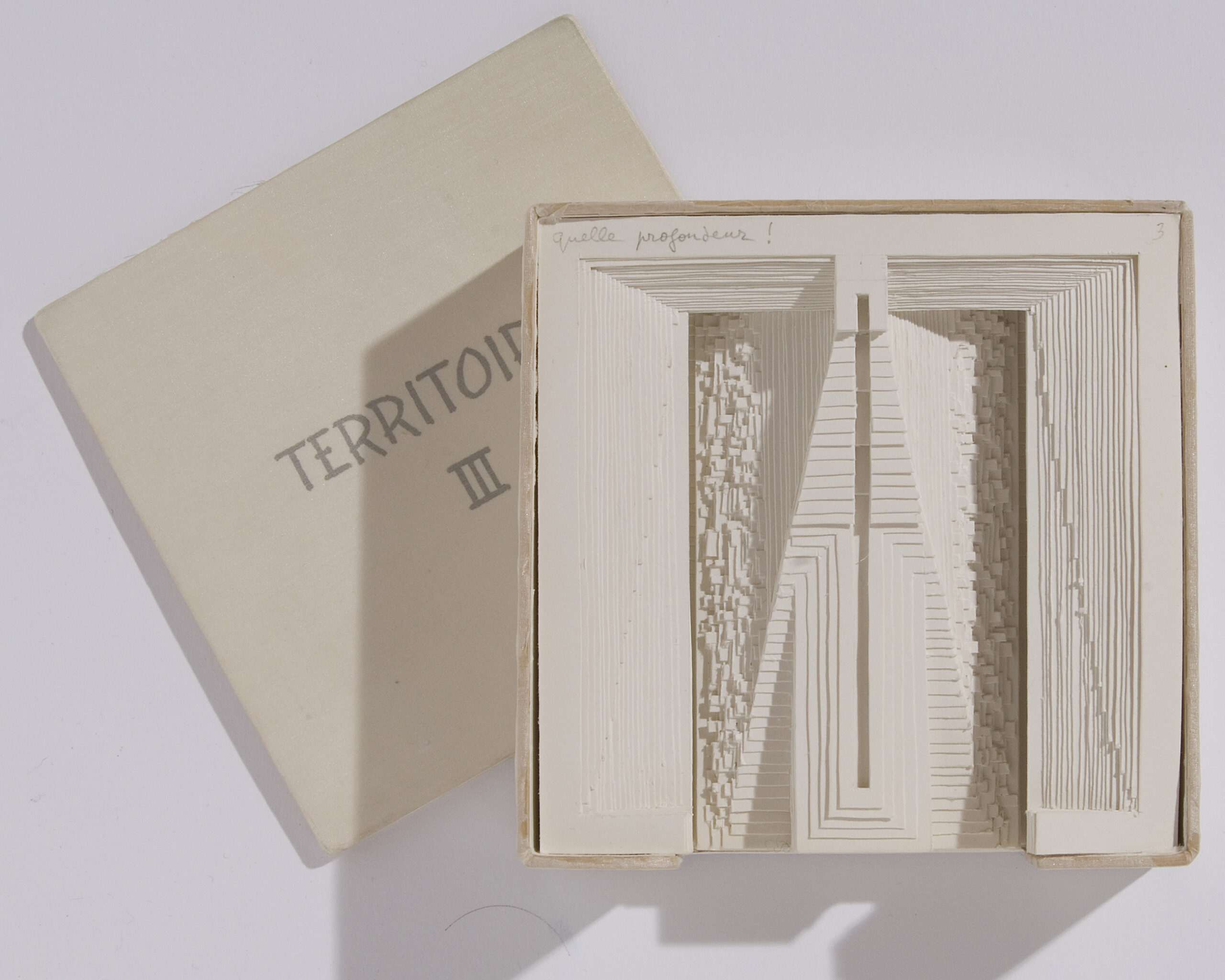 "Le livre sous toutes ses formes", à travers la collection du Manoir ...